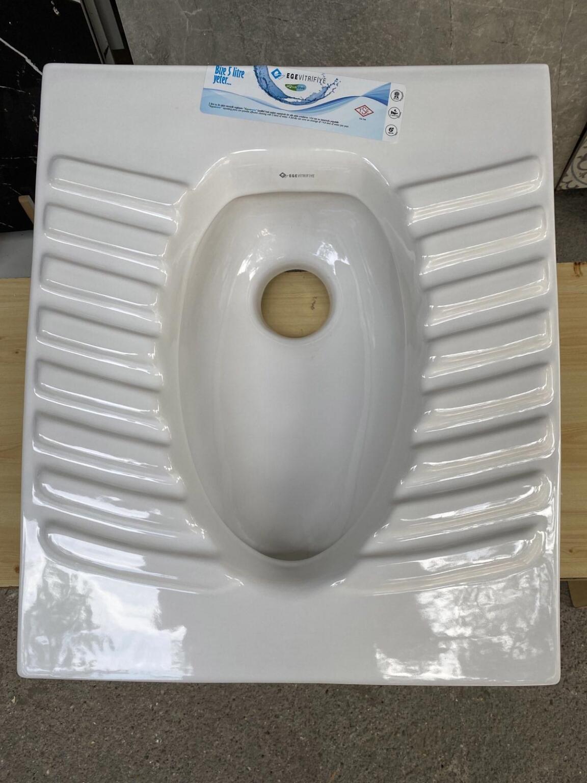 Keramički Čučavac ERA - HidroSaan Beograd